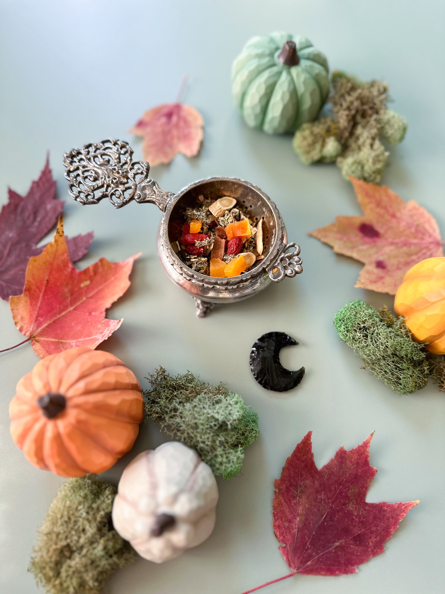 Chang’e and the Moon Rabbit: Immortality Elixir Tea – The Herbology Faerie